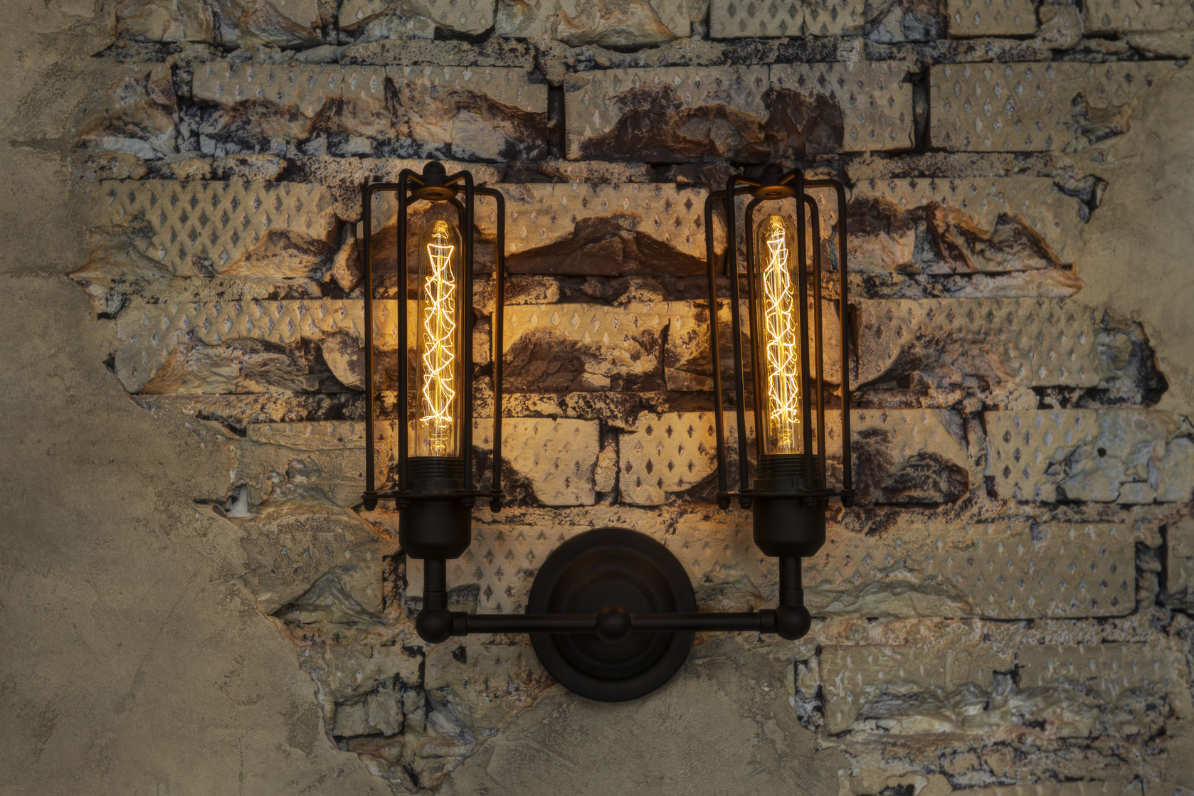 Using Sconce Lighting to Decorate a Room | Photo Remodeling Analysis