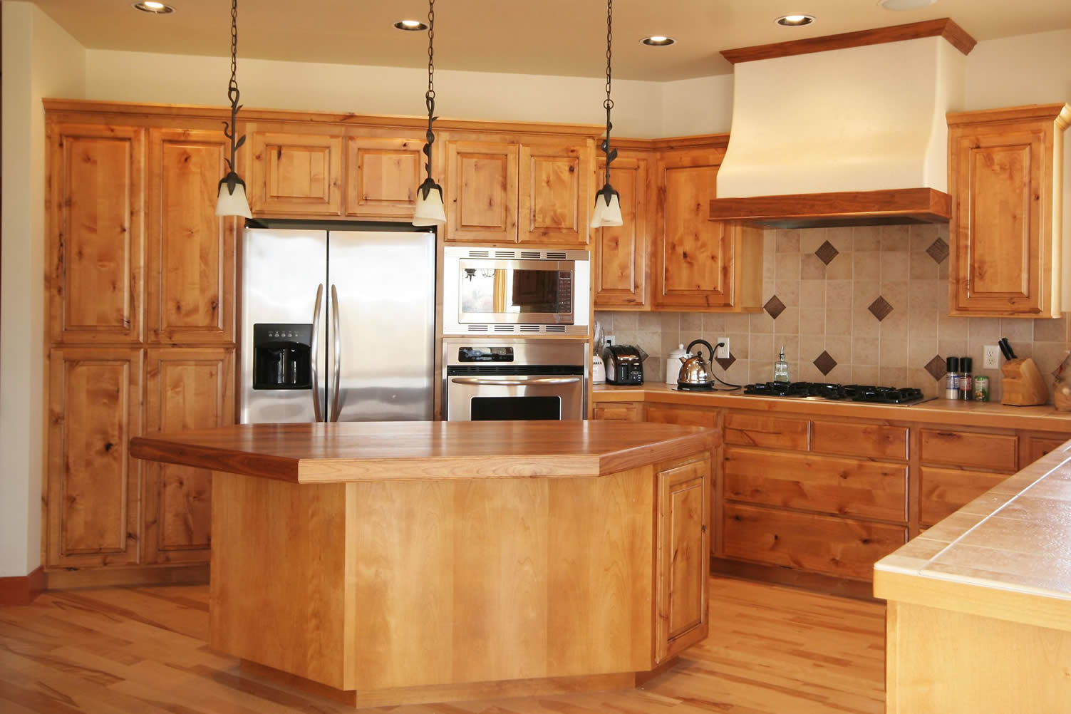 Feeling a Little Country … Country Kitchen That Is! | Photo Remodeling ...