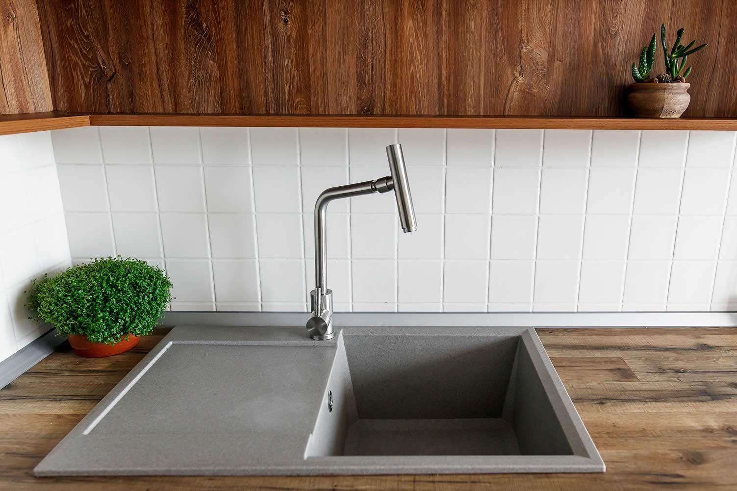 Taking a Look Inside The Kitchen Sink | Photo Remodeling Analysis